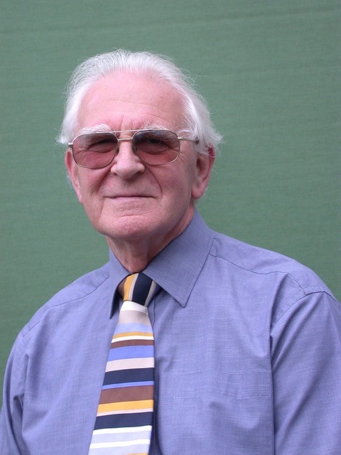 Obituary: Raymond R Phillips HonFRPS